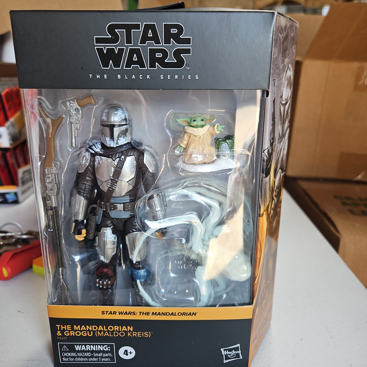 Mandalorian & Grogu (Maldo Kreis) – Holocron Toy Store